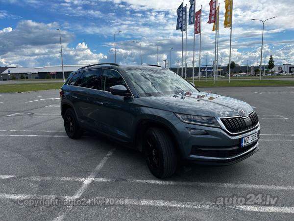 Pelēks Skoda Kodiaq 2021 Rīga, ar dzinēja tilpumu 1.50 L un nobraukumu 105 tūkst. km par 20500 €, foto 8 vietnē AUTOMOTO.COM.LV