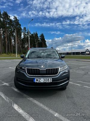 Pelēks Skoda Kodiaq 2021 Rīga, ar dzinēja tilpumu 1.50 L un nobraukumu 105 tūkst. km par 20500 €, foto 3 vietnē AUTOMOTO.COM.LV