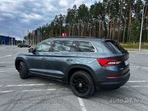 Pelēks Skoda Kodiaq 2021 Rīga, ar dzinēja tilpumu 1.50 L un nobraukumu 105 tūkst. km par 20500 €, foto 5 vietnē AUTOMOTO.COM.LV