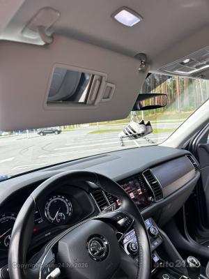Pelēks Skoda Kodiaq 2021 Rīga, ar dzinēja tilpumu 1.50 L un nobraukumu 105 tūkst. km par 20500 €, foto 25 vietnē AUTOMOTO.COM.LV