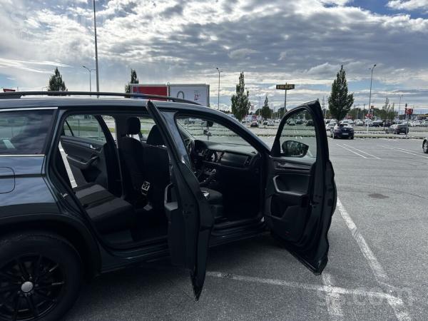 Pelēks Skoda Kodiaq 2021 Rīga, ar dzinēja tilpumu 1.50 L un nobraukumu 105 tūkst. km par 20500 €, foto 9 vietnē AUTOMOTO.COM.LV