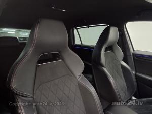Pelēks Skoda Kodiaq 2021 Tallina, ar dzinēja tilpumu 2.00 L un nobraukumu 173 tūkst. km par 22900 €, foto 19 vietnē AUTOMOTO.COM.LV