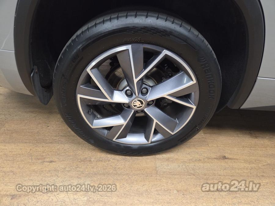 Pelēks Skoda Kodiaq 2021 Tallina, ar dzinēja tilpumu 2.00 L un nobraukumu 173 tūkst. km par 22900 €, foto 23 vietnē AUTOMOTO.COM.LV