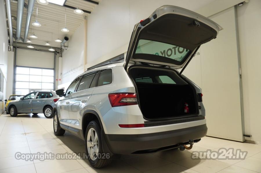 Pelēks Skoda Kodiaq 2021 Tallina, ar dzinēja tilpumu 2.00 L un nobraukumu 208 tūkst. km par 20900 €, foto 7 vietnē AUTOMOTO.COM.LV