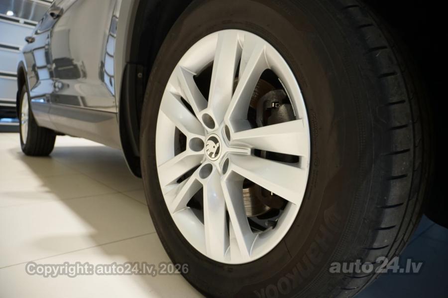 Серый Шкода Kodiaq 2021 в Таллин, объемом двигателя 2.00 л и пробегом 112 тыс. км за 26900 €, фото 6 на AUTOMOTO.COM.LV