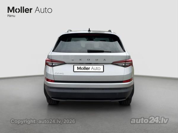 Pelēks Skoda Kodiaq 2021 Pērnava, ar dzinēja tilpumu 1.50 L un nobraukumu 107 tūkst. km par 28900 €, foto 5 vietnē AUTOMOTO.COM.LV
