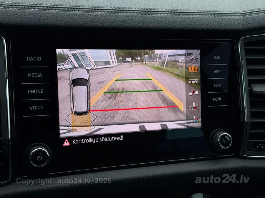 Pelēks Skoda Kodiaq 2021 Pērnava, ar dzinēja tilpumu 1.50 L un nobraukumu 107 tūkst. km par 28900 €, foto 10 vietnē AUTOMOTO.COM.LV
