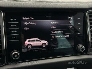 Pelēks Skoda Kodiaq 2021 Pērnava, ar dzinēja tilpumu 1.50 L un nobraukumu 107 tūkst. km par 28900 €, foto 14 vietnē AUTOMOTO.COM.LV