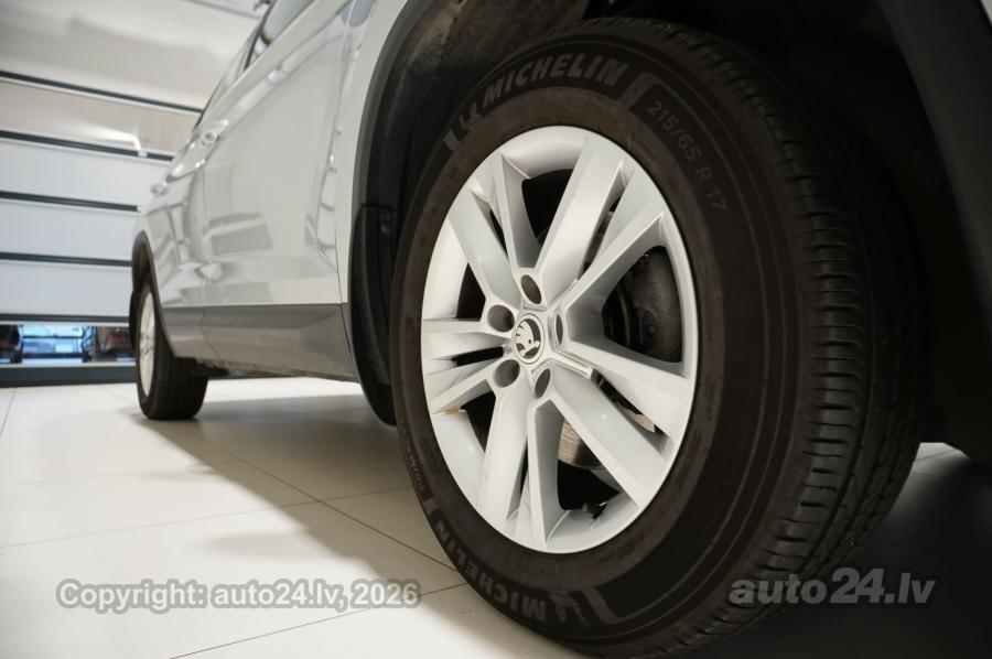 Grey Skoda Kodiaq 2021 in Tallinn, with an engine capacity of 1.50 L and mileage of 161 thousand km for 22900 €, photo 6 on AUTOMOTO.COM.LV