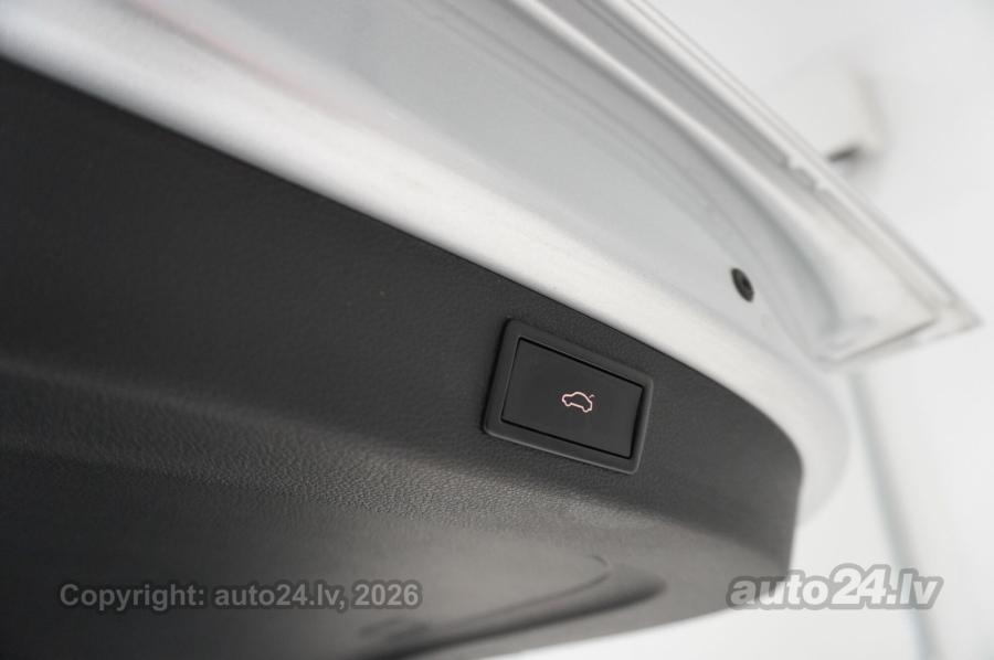 Grey Skoda Kodiaq 2021 in Tallinn, with an engine capacity of 1.50 L and mileage of 161 thousand km for 22900 €, photo 9 on AUTOMOTO.COM.LV