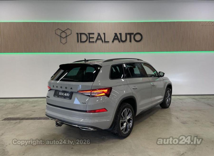 Pelēks Skoda Kodiaq 2022 Tallina, ar dzinēja tilpumu 1.97 L un nobraukumu 66 tūkst. km par 35900 €, foto 4 vietnē AUTOMOTO.COM.LV