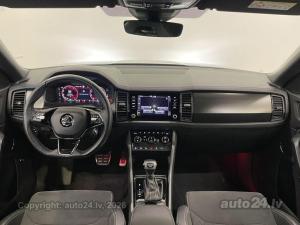 Pelēks Skoda Kodiaq 2022 Tallina, ar dzinēja tilpumu 1.97 L un nobraukumu 66 tūkst. km par 35900 €, foto 14 vietnē AUTOMOTO.COM.LV
