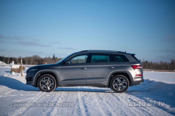 Серый Шкода Kodiaq 2022 в Таллин, объемом двигателя 2.00 л и пробегом 57 тыс. км за 35900 €, фото 2 на AUTOMOTO.COM.LV