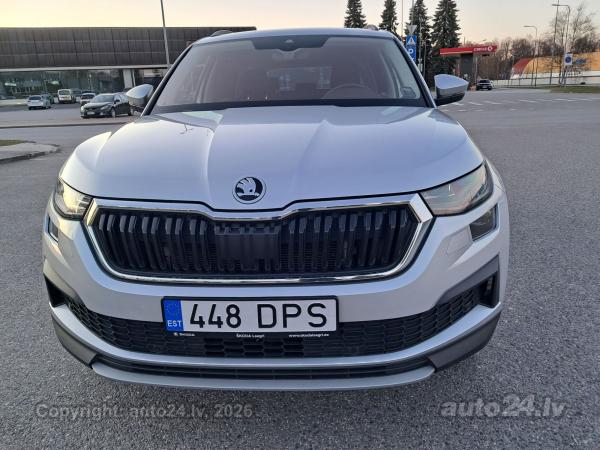 Pelēks Skoda Kodiaq 2022 Tallina, ar dzinēja tilpumu 2.00 L un nobraukumu 84 tūkst. km par 31900 €, foto 5 vietnē AUTOMOTO.COM.LV