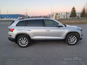 Grey Skoda Kodiaq 2022 in Tallinn, with an engine capacity of 2.00 L and mileage of 84 thousand km for 31900 €, photo 9 on AUTOMOTO.COM.LV