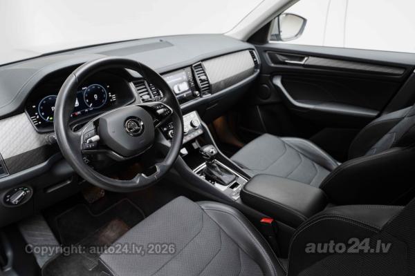Pelēks Skoda Kodiaq 2022 Tallina, ar dzinēja tilpumu 2.00 L un nobraukumu 120 tūkst. km par 29000 €, foto 7 vietnē AUTOMOTO.COM.LV