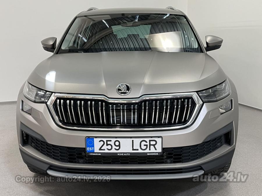 Grey Skoda Kodiaq 2022 in Tallinn, with an engine capacity of 2.00 L and mileage of 228 thousand km for 21000 €, photo 3 on AUTOMOTO.COM.LV