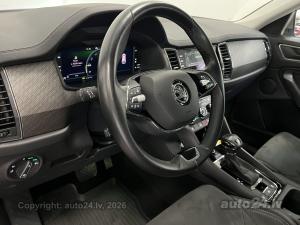 Grey Skoda Kodiaq 2022 in Tallinn, with an engine capacity of 2.00 L and mileage of 228 thousand km for 21000 €, photo 7 on AUTOMOTO.COM.LV