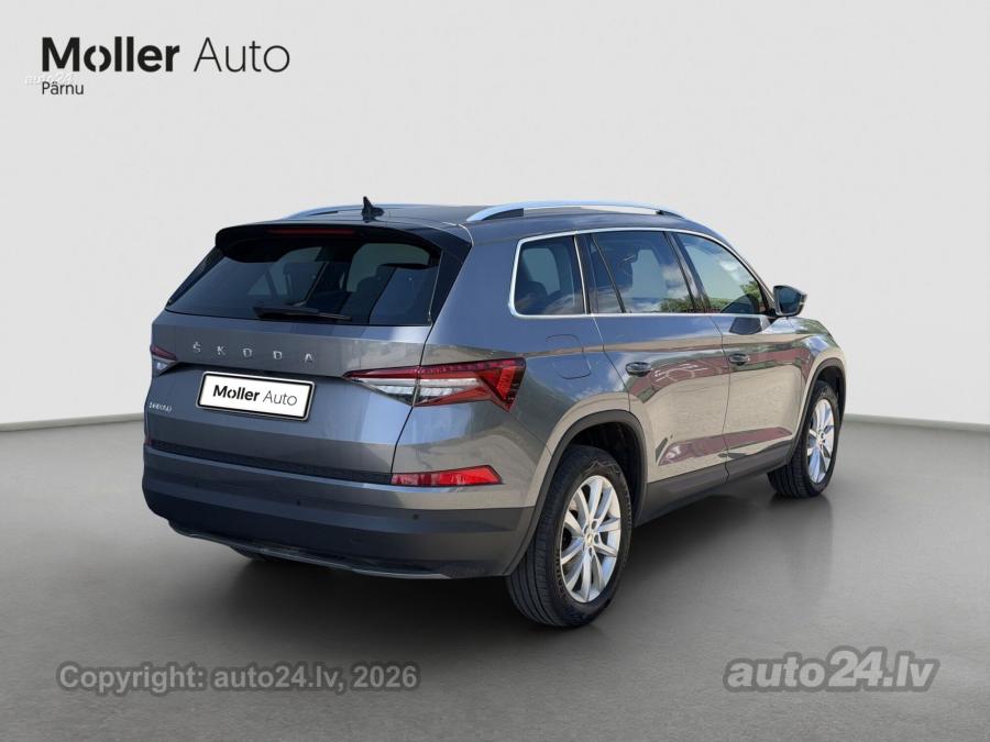 Pelēks Skoda Kodiaq 2022 Pērnava, ar dzinēja tilpumu 2.00 L un nobraukumu 118 tūkst. km par 29950 €, foto 3 vietnē AUTOMOTO.COM.LV