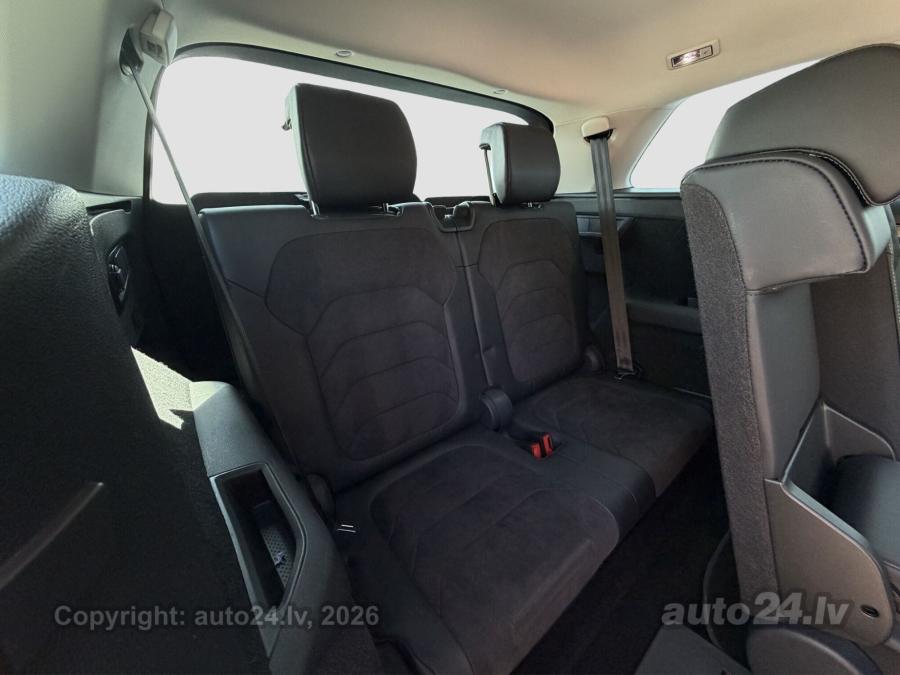 Pelēks Skoda Kodiaq 2022 Pērnava, ar dzinēja tilpumu 2.00 L un nobraukumu 118 tūkst. km par 29950 €, foto 9 vietnē AUTOMOTO.COM.LV