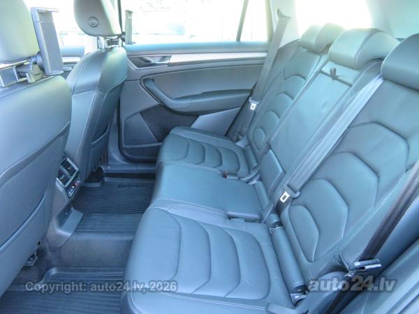 Grey Skoda Kodiaq 2022 in Tallinn, with an engine capacity of 1.20 L and mileage of 58 thousand km for 28500 €, photo 6 on AUTOMOTO.COM.LV