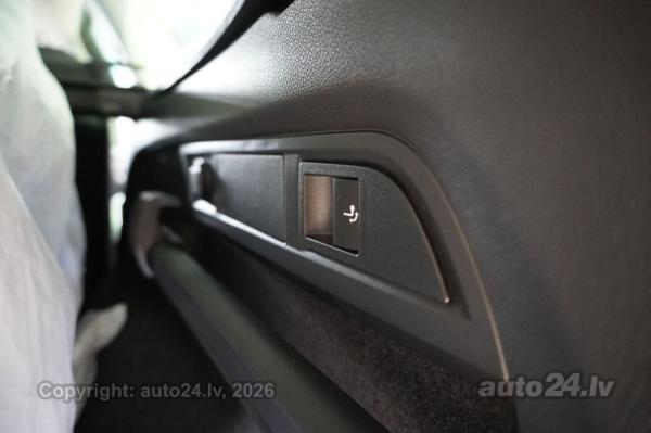 Pelēks Skoda Kodiaq 2022 Tallina, ar dzinēja tilpumu 1.50 L un nobraukumu 41 tūkst. km par 25900 €, foto 7 vietnē AUTOMOTO.COM.LV