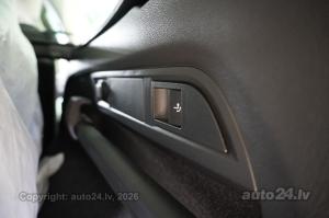Grey Skoda Kodiaq 2022 in Tallinn, with an engine capacity of 1.50 L and mileage of 41 thousand km for 25900 €, photo 8 on AUTOMOTO.COM.LV