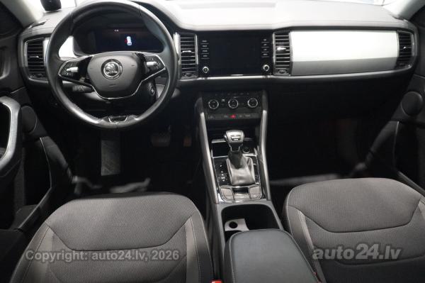 Pelēks Skoda Kodiaq 2022 Tallina, ar dzinēja tilpumu 2.00 L un nobraukumu 86 tūkst. km par 29900 €, foto 10 vietnē AUTOMOTO.COM.LV