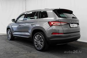 Grey Skoda Kodiaq 2022 in Tallinn, with an engine capacity of 2.00 L and mileage of 106 thousand km for 28900 €, photo 4 on AUTOMOTO.COM.LV