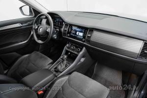 Grey Skoda Kodiaq 2022 in Tallinn, with an engine capacity of 2.00 L and mileage of 106 thousand km for 28900 €, photo 8 on AUTOMOTO.COM.LV