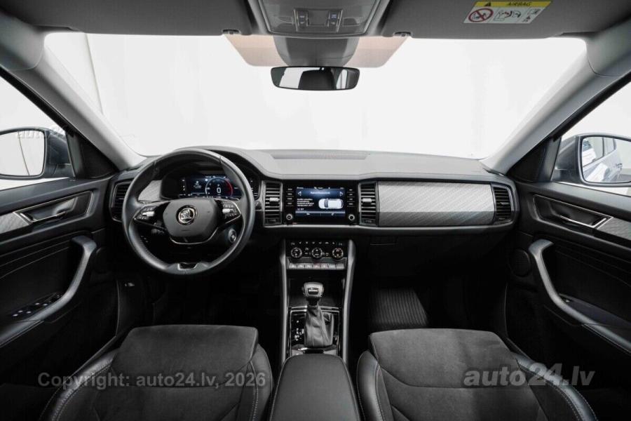 Pelēks Skoda Kodiaq 2022 Tallina, ar dzinēja tilpumu 2.00 L un nobraukumu 106 tūkst. km par 28900 €, foto 10 vietnē AUTOMOTO.COM.LV