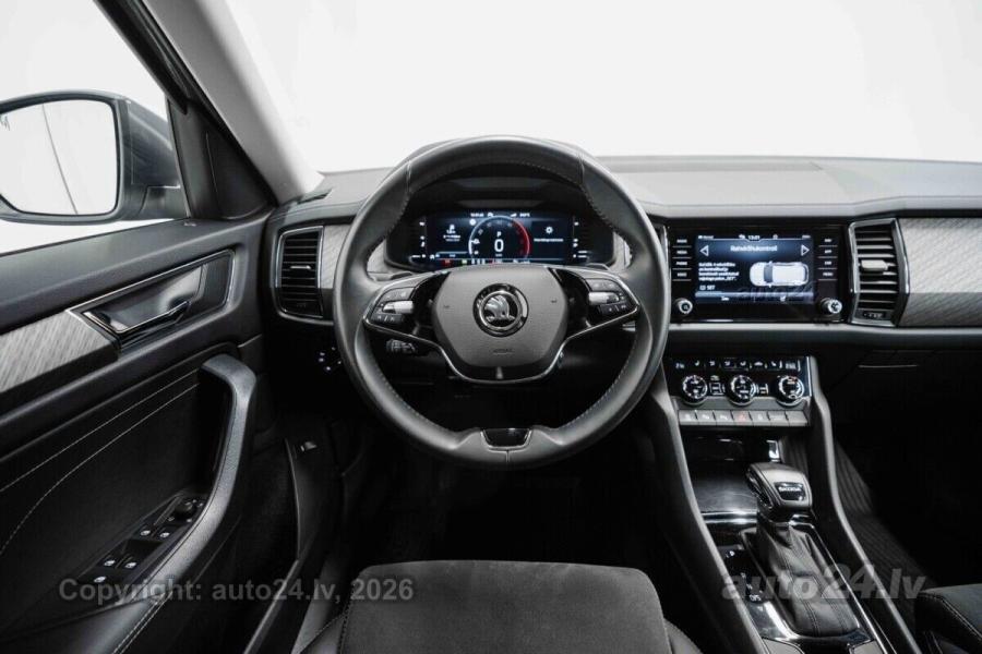 Pelēks Skoda Kodiaq 2022 Tallina, ar dzinēja tilpumu 2.00 L un nobraukumu 106 tūkst. km par 28900 €, foto 11 vietnē AUTOMOTO.COM.LV