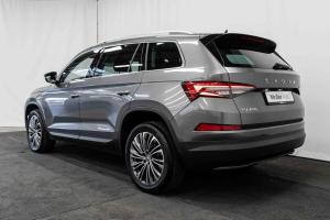 Серый Шкода Kodiaq 2022 в Таллин, объемом двигателя 2.00 л и пробегом 106 тыс. км за 28900 €, фото 4 на AUTOMOTO.COM.LV
