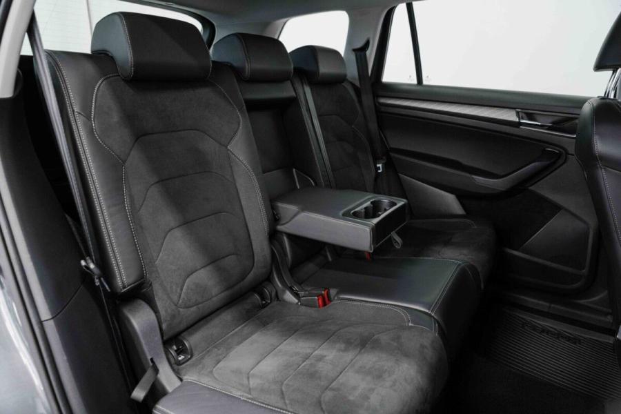 Серый Шкода Kodiaq 2022 в Таллин, объемом двигателя 2.00 л и пробегом 106 тыс. км за 28900 €, фото 13 на AUTOMOTO.COM.LV