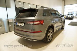 Серый Шкода Kodiaq 2022 в Таллин, объемом двигателя 2.00 л и пробегом 80 тыс. км за 33900 €, фото 4 на AUTOMOTO.COM.LV