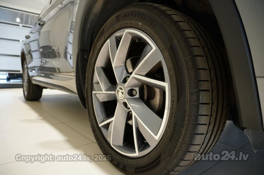 Серый Шкода Kodiaq 2022 в Таллин, объемом двигателя 2.00 л и пробегом 80 тыс. км за 33900 €, фото 6 на AUTOMOTO.COM.LV
