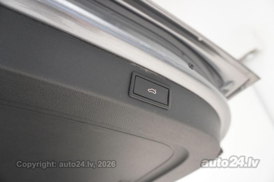 Серый Шкода Kodiaq 2022 в Таллин, объемом двигателя 2.00 л и пробегом 80 тыс. км за 33900 €, фото 10 на AUTOMOTO.COM.LV
