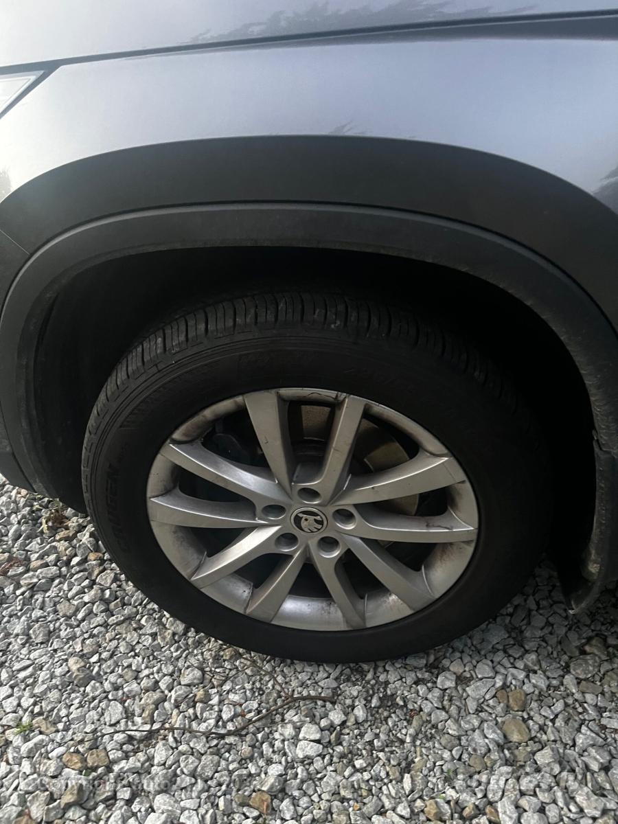 Pelēks Skoda Kodiaq 2022 Tallina, ar dzinēja tilpumu 2.00 L un nobraukumu 82 tūkst. km par 28000 €, foto 6 vietnē AUTOMOTO.COM.LV