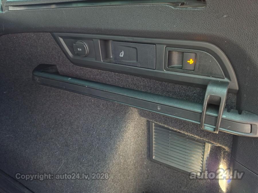 Grey Skoda Kodiaq 2022 in Tallinn, with an engine capacity of 2.00 L and mileage of 154 thousand km for 34000 €, photo 14 on AUTOMOTO.COM.LV