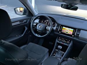 Pelēks Skoda Kodiaq 2022 Tallina, ar dzinēja tilpumu 2.00 L un nobraukumu 125 tūkst. km par 27900 €, foto 10 vietnē AUTOMOTO.COM.LV