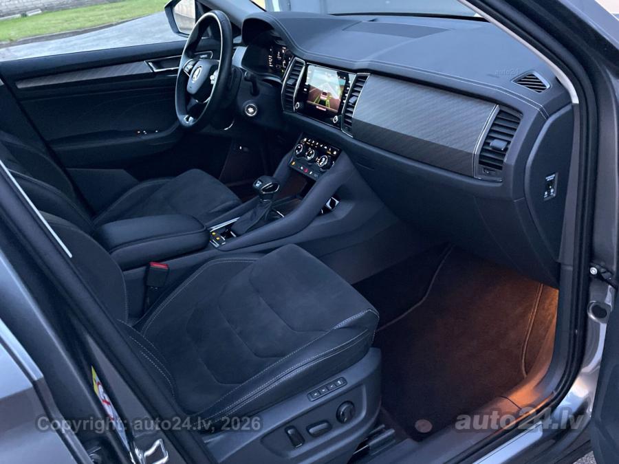 Pelēks Skoda Kodiaq 2022 Tallina, ar dzinēja tilpumu 2.00 L un nobraukumu 125 tūkst. km par 27900 €, foto 14 vietnē AUTOMOTO.COM.LV