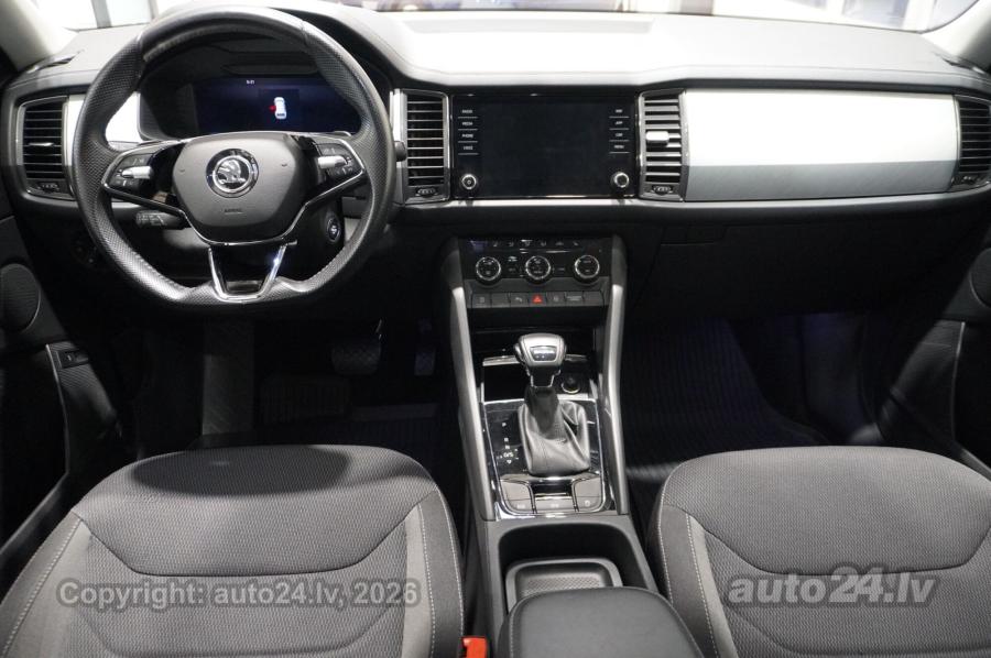 Серый Шкода Kodiaq 2022 в Таллин, объемом двигателя 2.00 л и пробегом 143 тыс. км за 23900 €, фото 13 на AUTOMOTO.COM.LV
