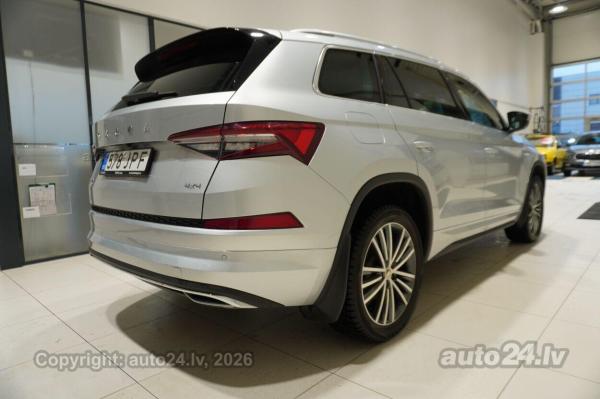 Grey Skoda Kodiaq 2023 in Tallinn, with an engine capacity of 2.00 L and mileage of 127 thousand km for 31900 €, photo 3 on AUTOMOTO.COM.LV
