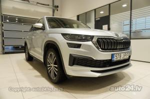 Pelēks Skoda Kodiaq 2023 Tallina, ar dzinēja tilpumu 2.00 L un nobraukumu 127 tūkst. km par 31900 €, foto 4 vietnē AUTOMOTO.COM.LV