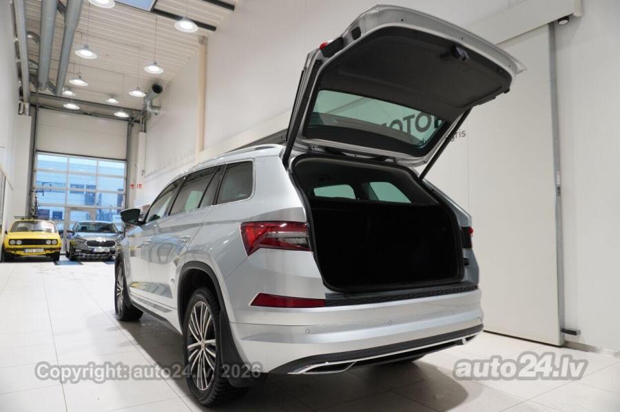 Pelēks Skoda Kodiaq 2023 Tallina, ar dzinēja tilpumu 2.00 L un nobraukumu 127 tūkst. km par 31900 €, foto 6 vietnē AUTOMOTO.COM.LV