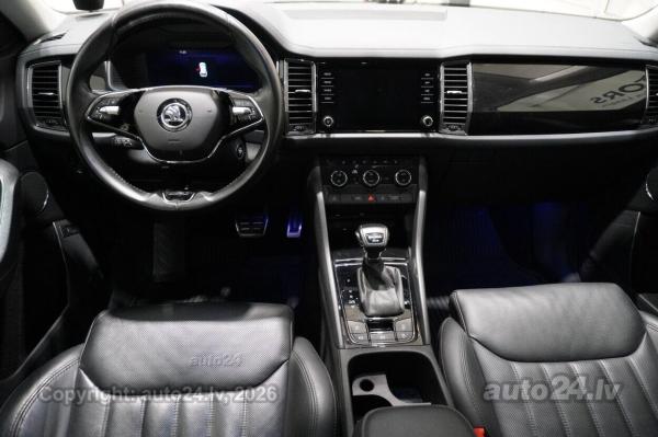 Pelēks Skoda Kodiaq 2023 Tallina, ar dzinēja tilpumu 2.00 L un nobraukumu 127 tūkst. km par 31900 €, foto 11 vietnē AUTOMOTO.COM.LV