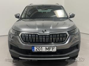 Pelēks Skoda Kodiaq 2023 Tallina, ar dzinēja tilpumu 2.00 L un nobraukumu 65 tūkst. km par 31900 €, foto 2 vietnē AUTOMOTO.COM.LV