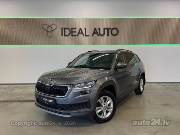 Серый Шкода Kodiaq 2023 в Таллин, объемом двигателя 1.97 л и пробегом 61 тыс. км за 31990 €, фото 1 на AUTOMOTO.COM.LV