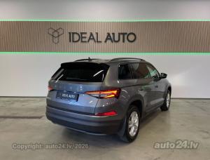 Pelēks Skoda Kodiaq 2023 Tallina, ar dzinēja tilpumu 1.97 L un nobraukumu 61 tūkst. km par 31990 €, foto 4 vietnē AUTOMOTO.COM.LV