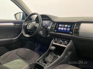 Pelēks Skoda Kodiaq 2023 Tallina, ar dzinēja tilpumu 1.97 L un nobraukumu 61 tūkst. km par 31990 €, foto 18 vietnē AUTOMOTO.COM.LV